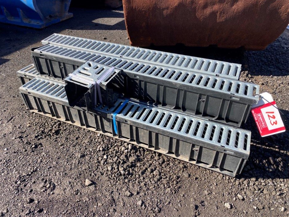 Qty of 100mm Drainage Channel Lengths & Elbow Auction (0123-5060491 ...