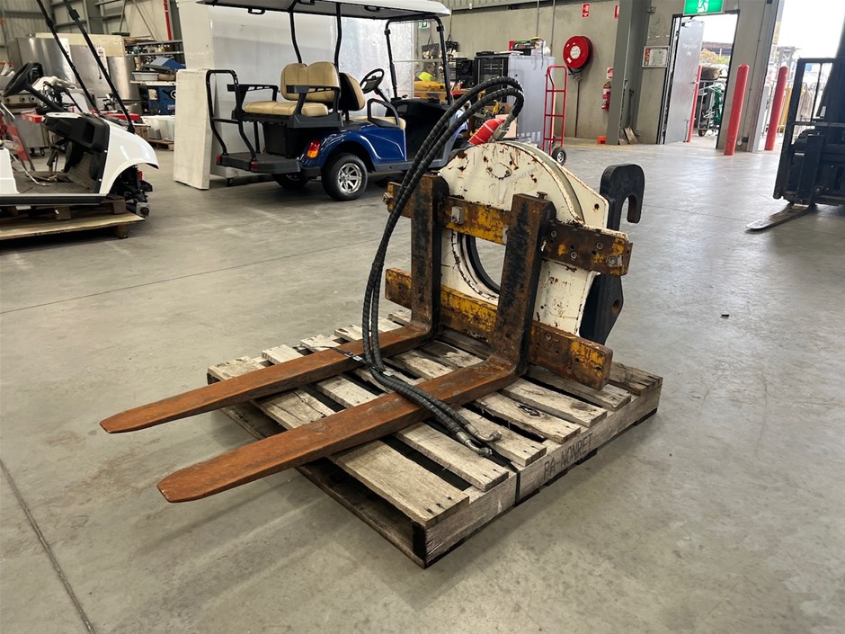 3 Ton Telehandler Rotator and Backing Plate Package Auction (0004 ...