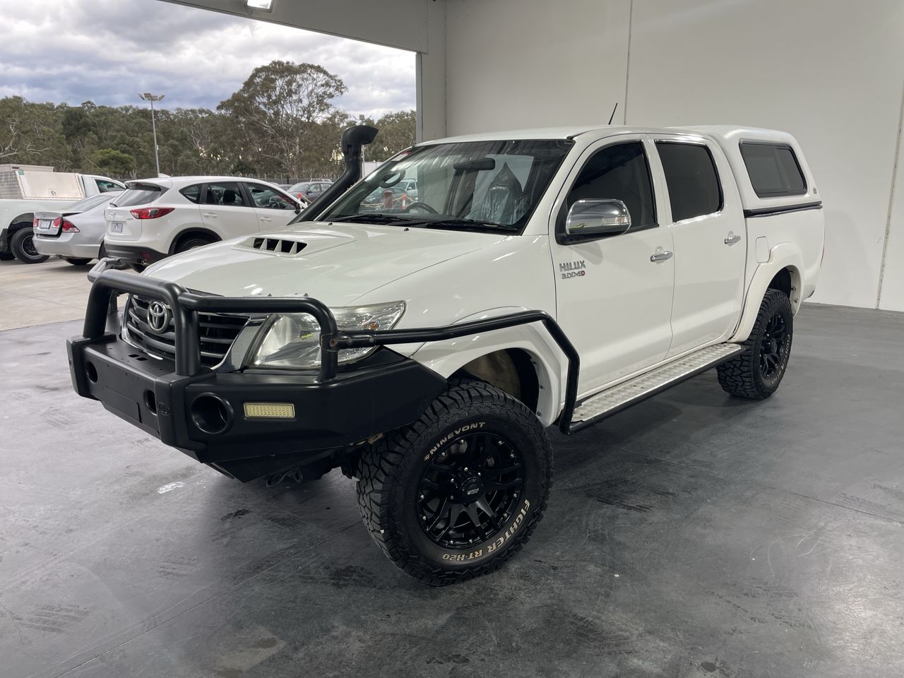 2015 Toyota Hilux SR5 (4x4) KUN26R Turbo Diesel Automatic Dual Cab ...