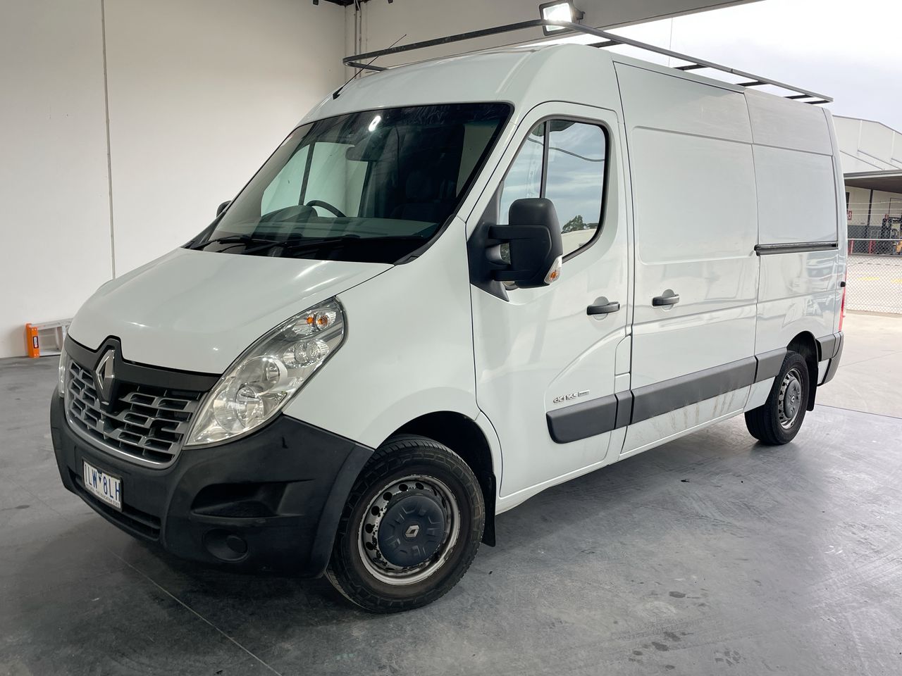 2017 Renault Master MWB MID ROOF Turbo Diesel Manual Van Auction (0001-21053872) | Grays Australia