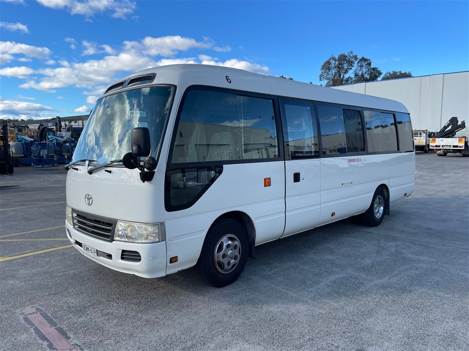 2013 Toyota Coaster Mobile Home Auction (0001-10349898) | Grays Australia