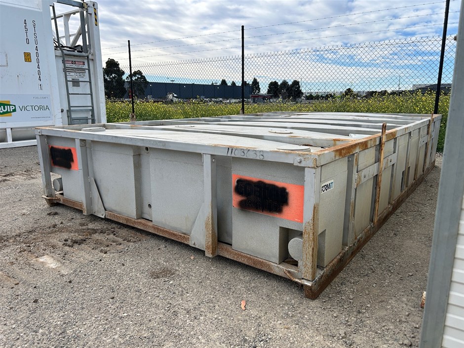 Plastic Sewerage Holding Tank Auction (0010-3035448) | Grays Australia