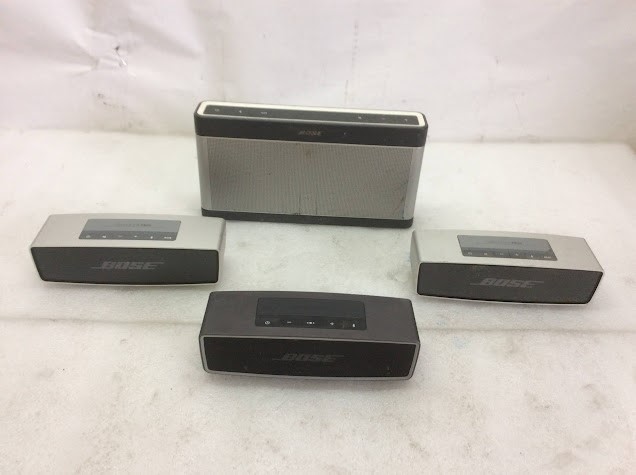 Bose SoundLink Mini/SoundLink III & Model Portable Speaker (Lot of 4 ...
