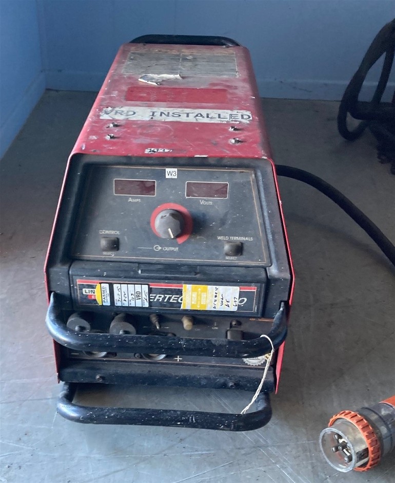 2011 LINCOLN V350 PRO Welder - 350amp - Electric Auction (0046-7059035 ...