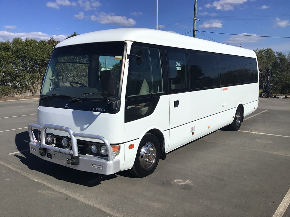 2011 Mitsubishi BE600 Deluxe 4 x 2 Rosa 25-Seater Bus (Ex. Fleet ...