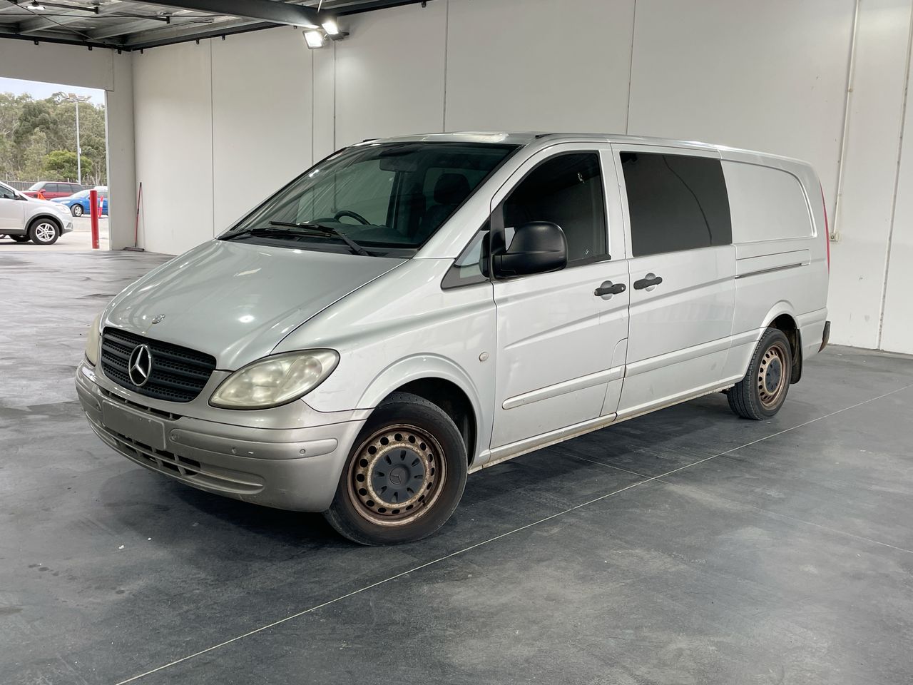 Mercedes Benz Vito 120 CDI Crew X/Long Turbo Diesel Automatic Van ...