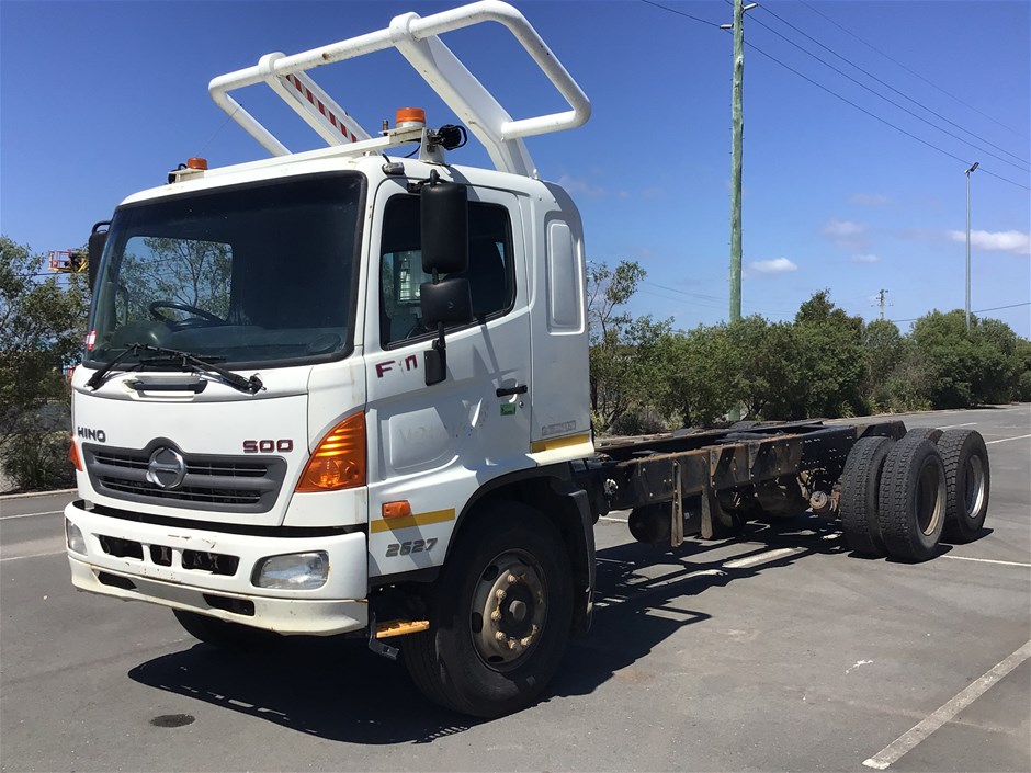 Commercial Cab Chassis Truck Sale