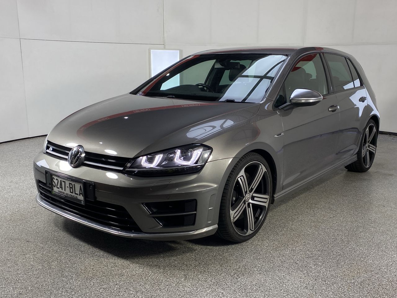 2016 Volkswagen Golf R A7 Manual Hatchback Auction (0001-60049050 ...