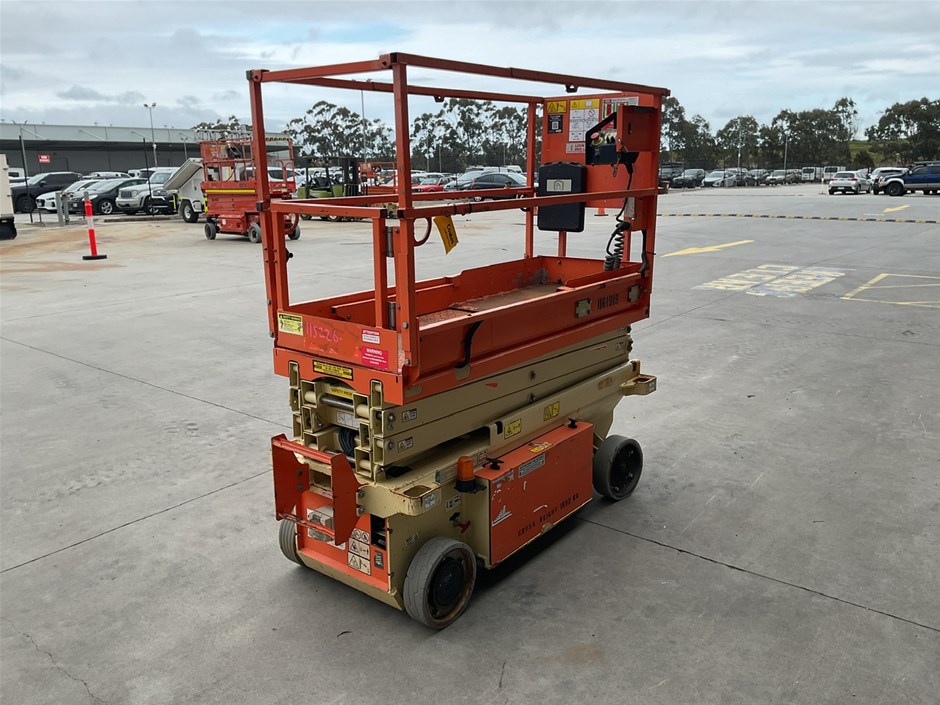 2015 JLG R6 Scissor Lift Auction (0002-3035447) | Grays Australia