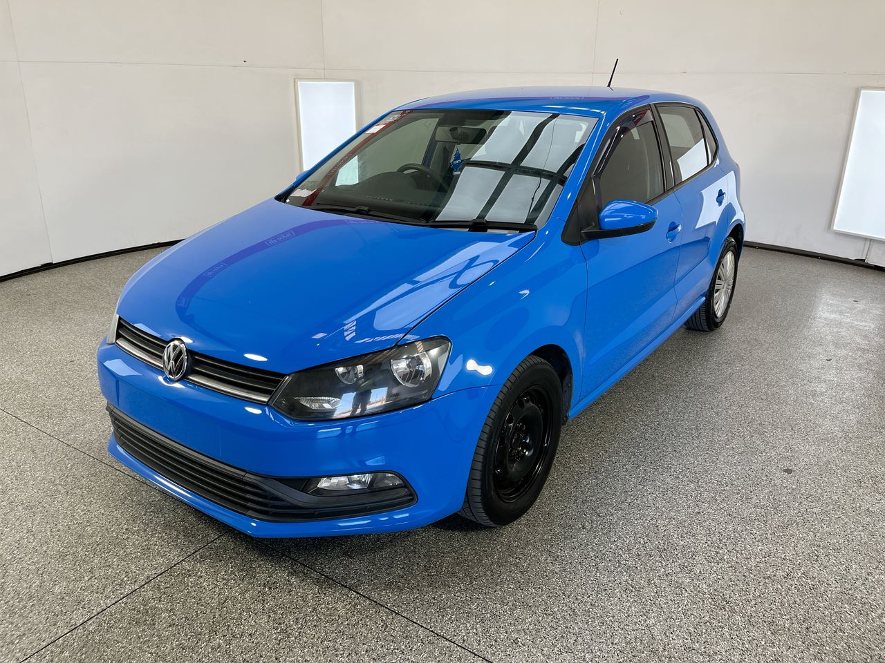 2016 Volkswagen Polo 66TSI TRENDLINE 6R Automatic Hatchback Auction ...