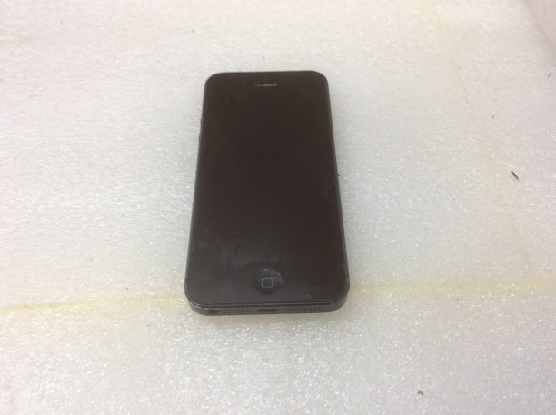 APPLE IPHONE 5 (A1429) Phone 64GB Auction (0006-2574612) | Grays Australia