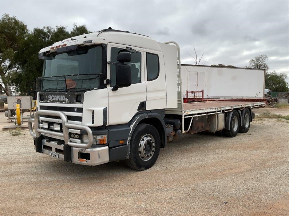 1998 Scania 124 6 x 4 Tray Body Truck Auction (0006-3035669) | Grays ...