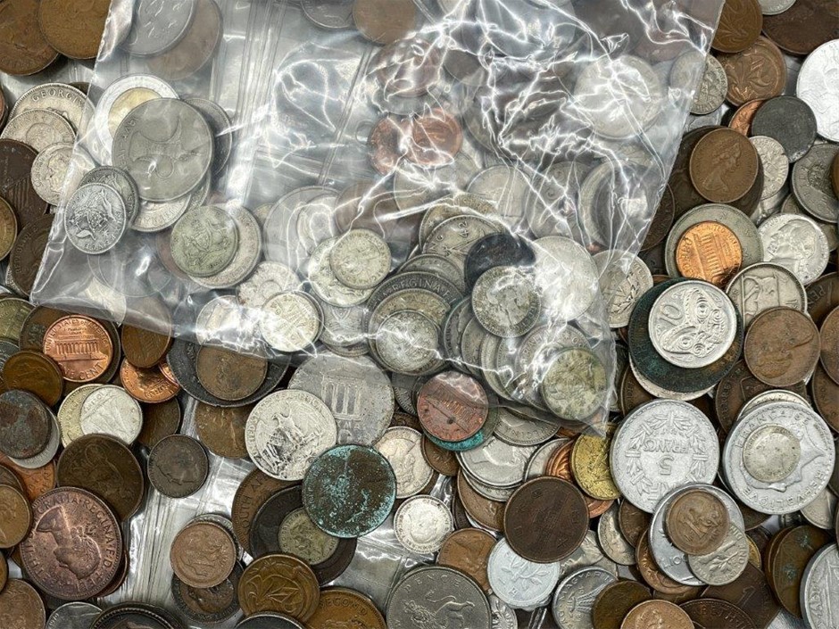 Large Collection of World Coins, Mostly in Base Metal, Some Silver ...